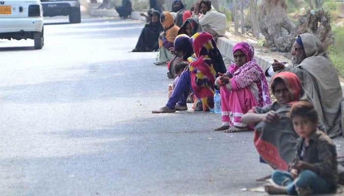 Beggars flood Pakistani markets before Eid ul Fitr 2025 - Daily Ausaf