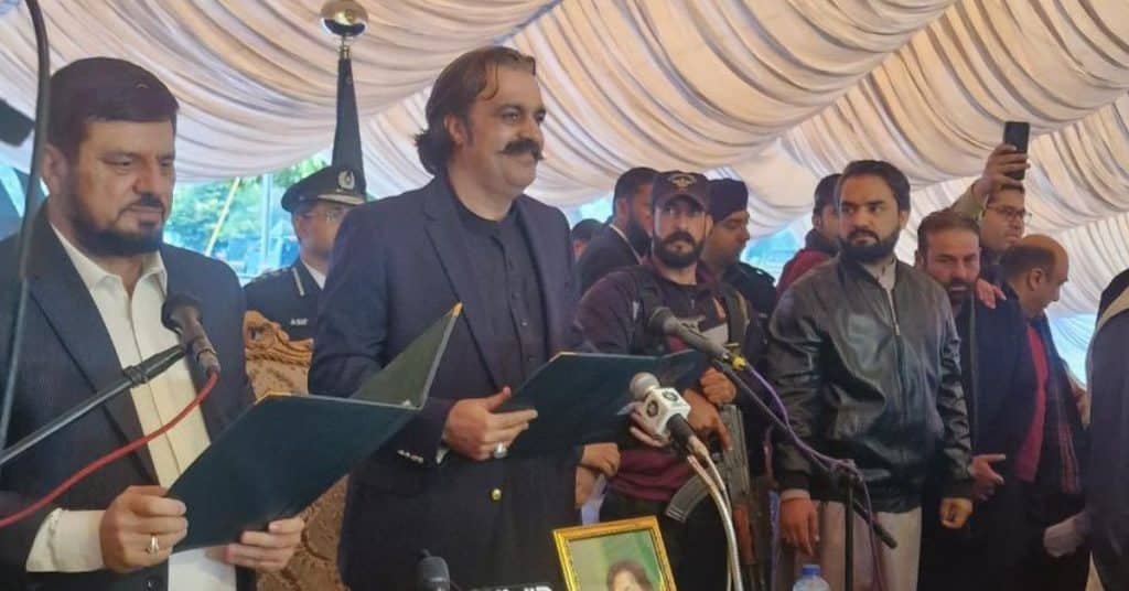 Ali Amin Gandapur takes oath as KP CM, finalize cabinet names - Daily Ausaf