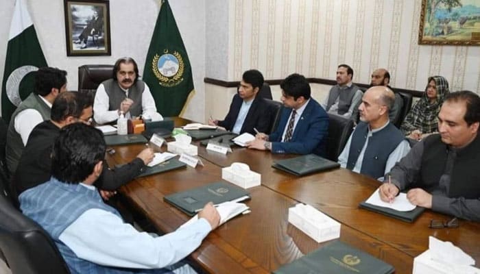 Digital KP Vision: KP Govt decides to digitize day-to-day affairs amid ...