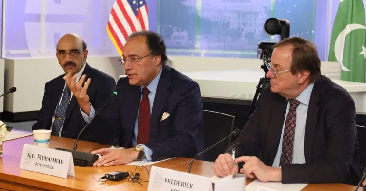 Pakistan starts negotiating with IMF for new multi-billion-dollar loan ...