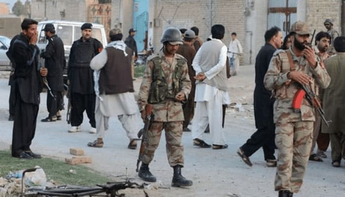 4 Pakistan Custom officials alongside minor girl killed in DI Khan ...