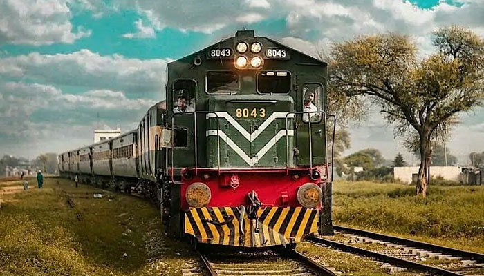 Pakistan Railway introduces ‘Summer Vacation’ train for passengers ...