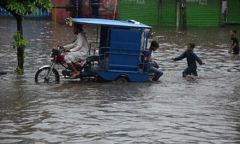 Lahore weather forecast: Monsoon rains to start from today in city - Daily Ausaf