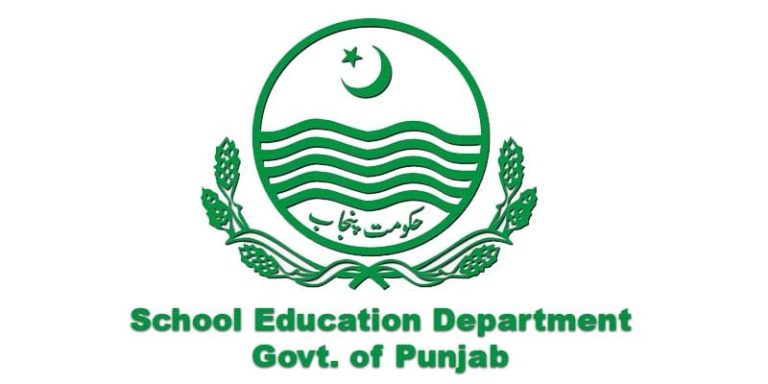 Punjab govt awards position holders in matric exams 2024 - Daily Ausaf