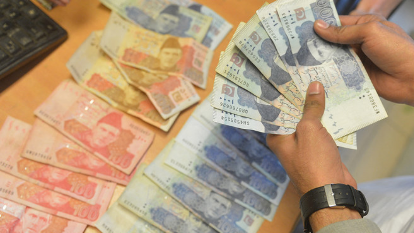 Here's how much salary, pension is going to increase in upcoming budget ...