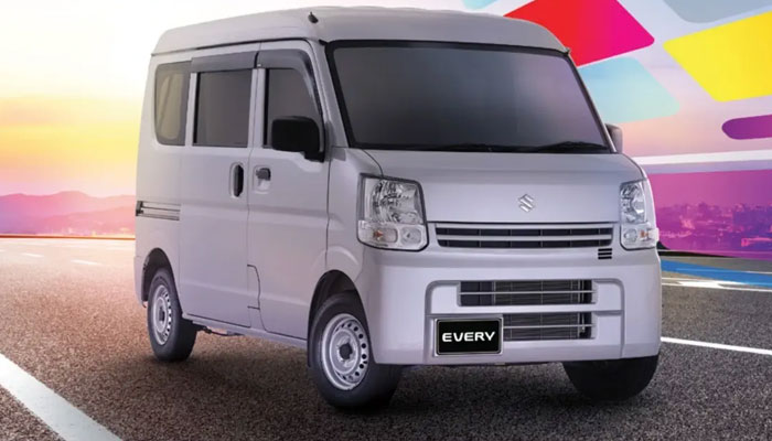 Suzuki Every launches in Pakistan with new price & updated ...