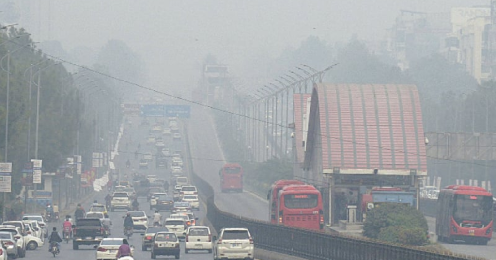 Smog chocks Islamabad, Punjab as Multan remains most polluted today ...