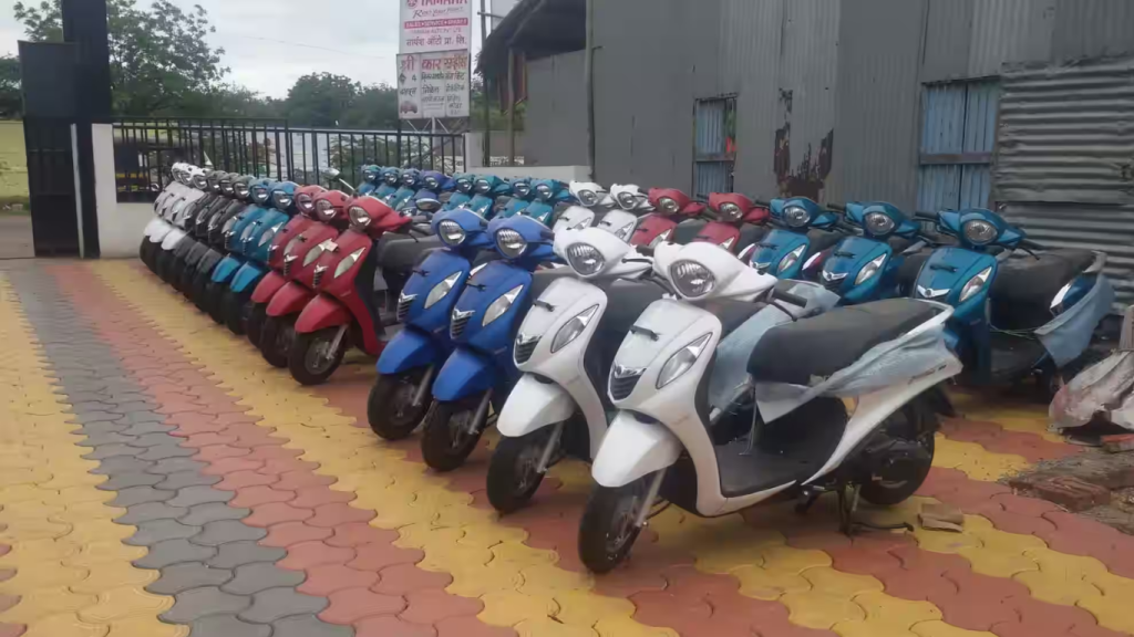 Sindh govt announces free electric bike scheme for women - Daily Ausaf