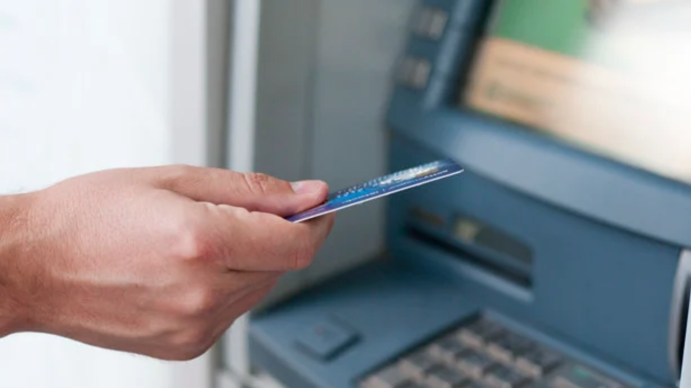 ATM card, cash withdrawal charges in Pakistan - February 2025 - Daily Ausaf