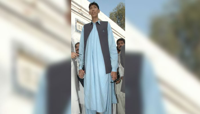 Pakistani giant Naseer Soomro passes away after long illness - Daily Ausaf