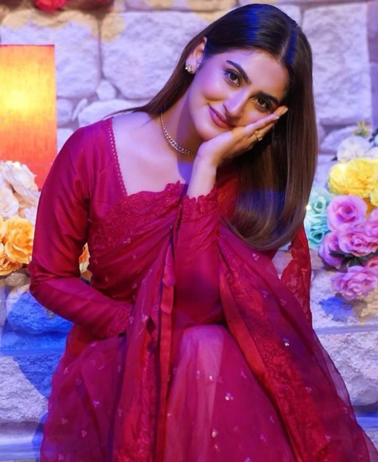 Hiba Bukhari Marriage Story: Actress Reveals She Proposed To Arez First ...