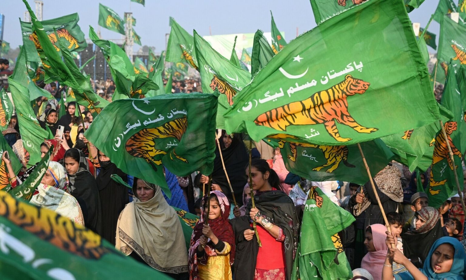 Firing at PML-N leader Malik Kifayat-ur-Rehman's rally, one person ...